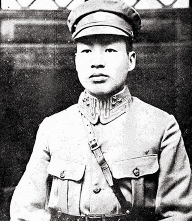 Liu Wenhui and Liu Xiang's uncle and nephew competed for the throne. In ...