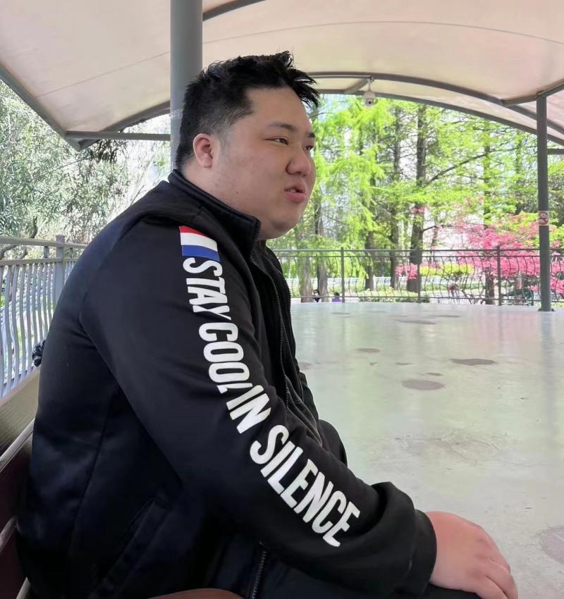 "Demolition of the second generation" mentally handicapped youth Max Lee: I can lie flat, but I ...