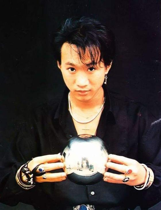 30 years ago, he pulled Wong Ka Kui and fell from the stage. Wong Ka ...