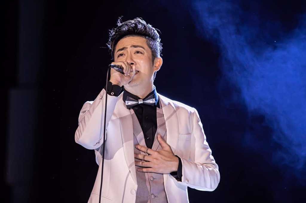 Ai Cheng's parents and family have arrived at the funeral home, unable ...