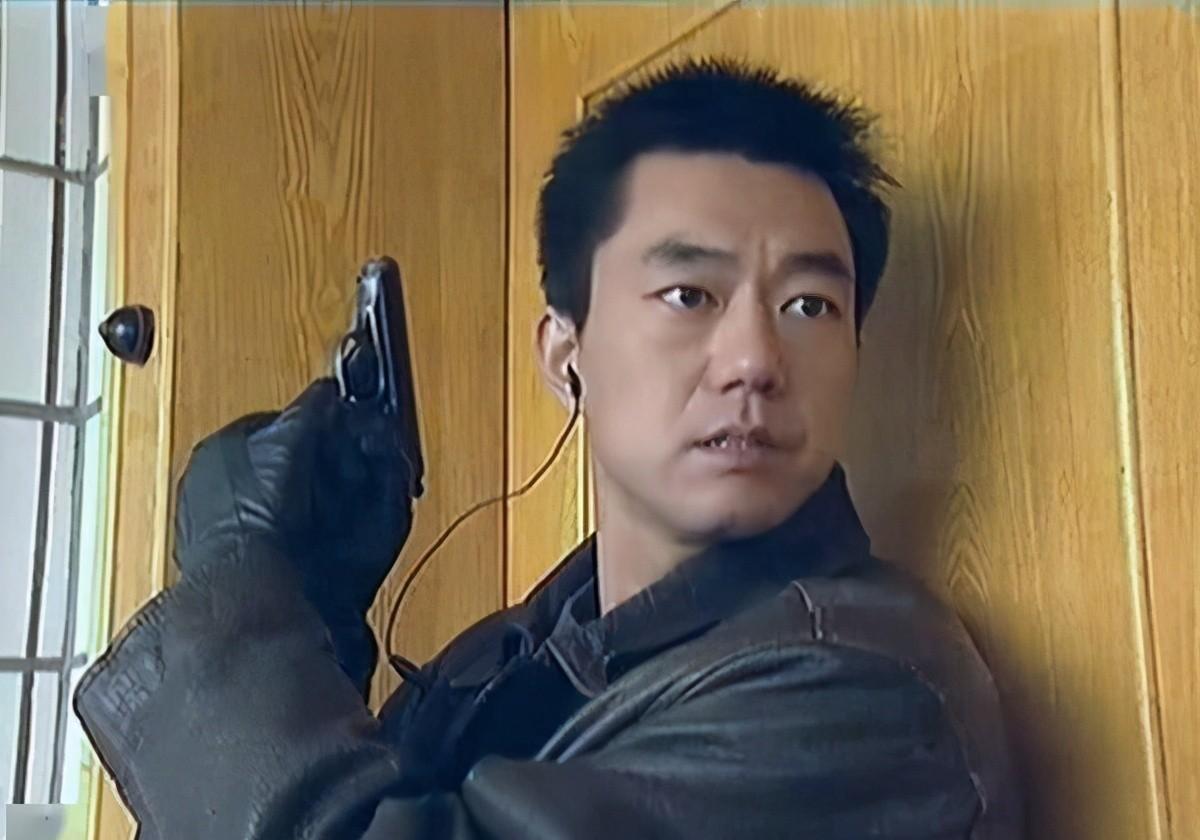 "Tough guy" Dong Yong: Married for the second time to an ordinary wife ...