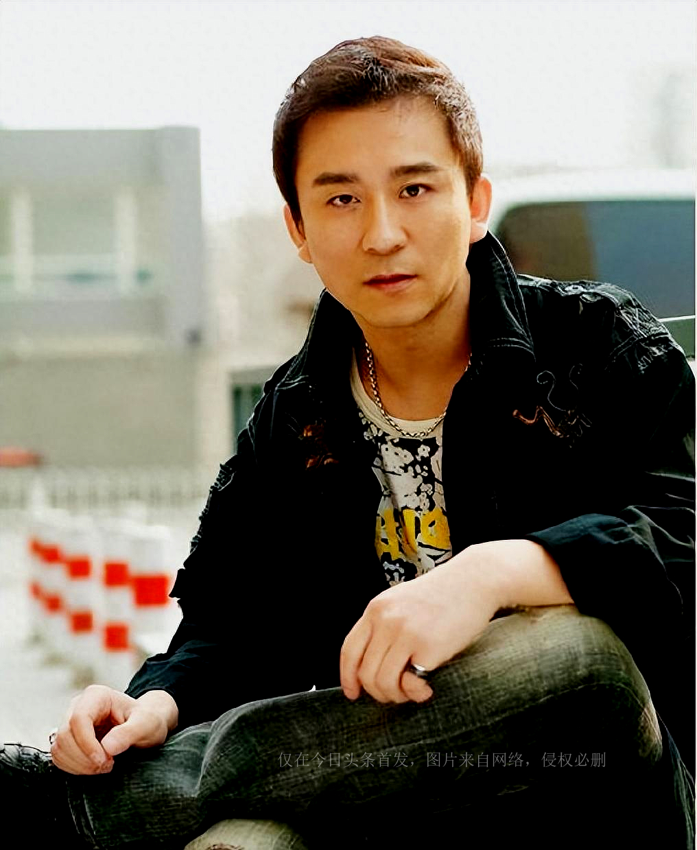 Frustrated actor Zhao Yi: Still unmarried and single at the age of 48 ...