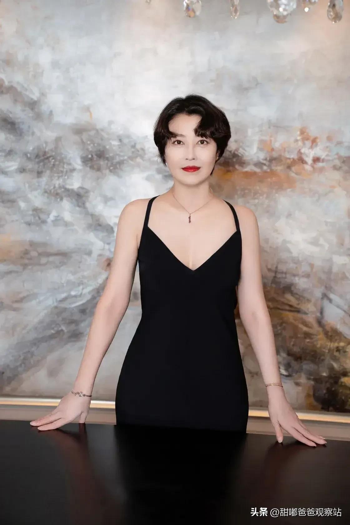 Years have never defeated beauty, Hai Mei is still beautiful - iNEWS