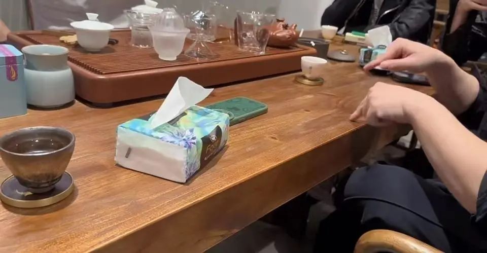 Ma Rong's love affair is suspected to be exposed, the man is not Song ...