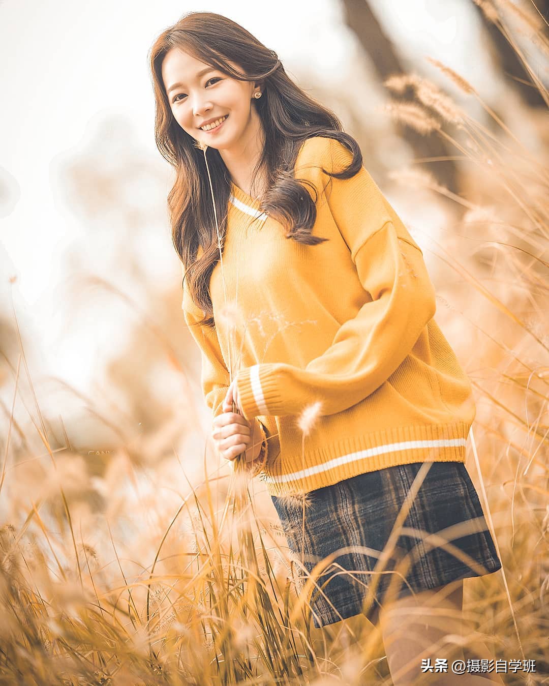 When posing for portrait photography, what else should you pay ...