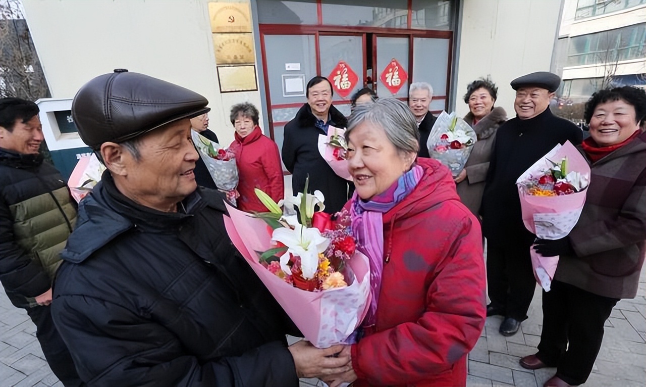 Do you want to remarry when you get old?The 71-year-old man made such a ...