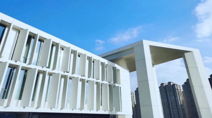 The performance of UHPC curtain wall panels and the introduction of the ...