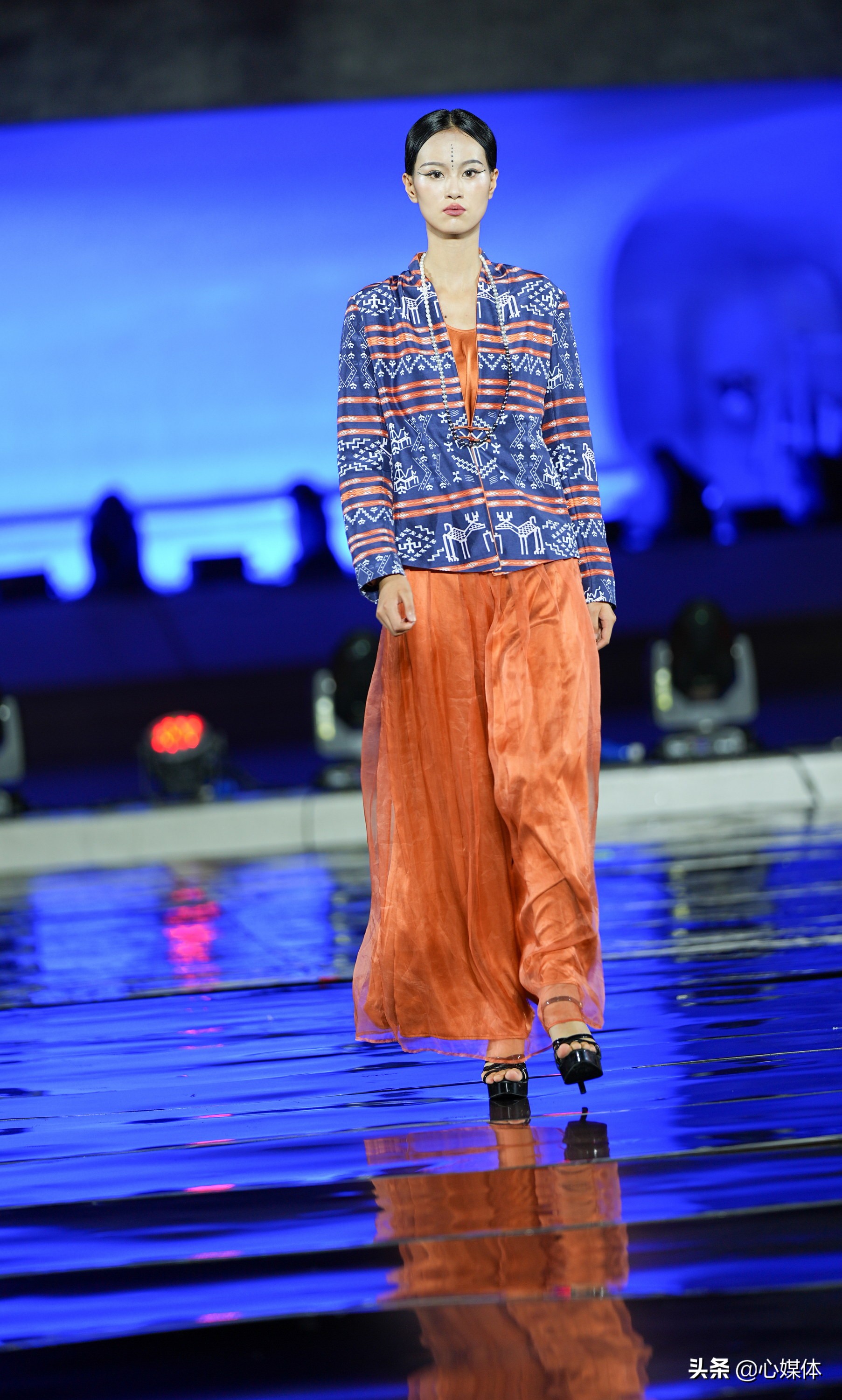 Hainan: Splendid World Culture Week - iNEWS