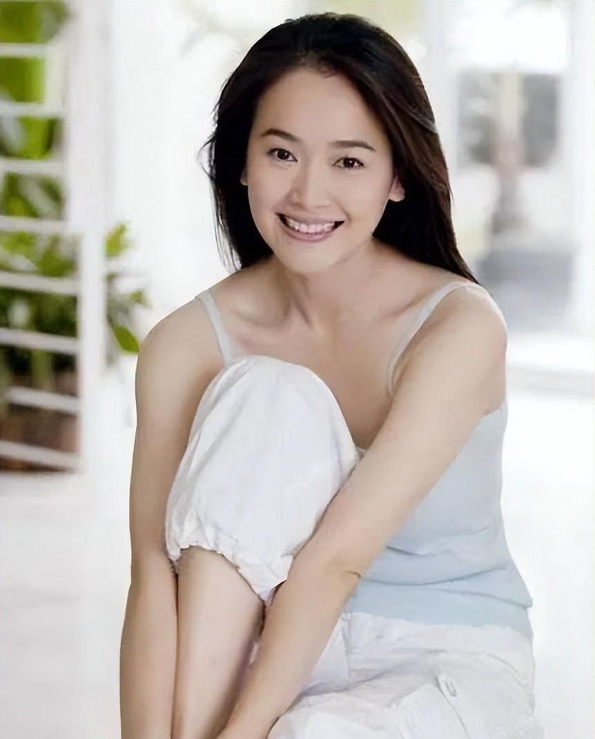 She has made a stunning return from the entertainment industry, and she ...