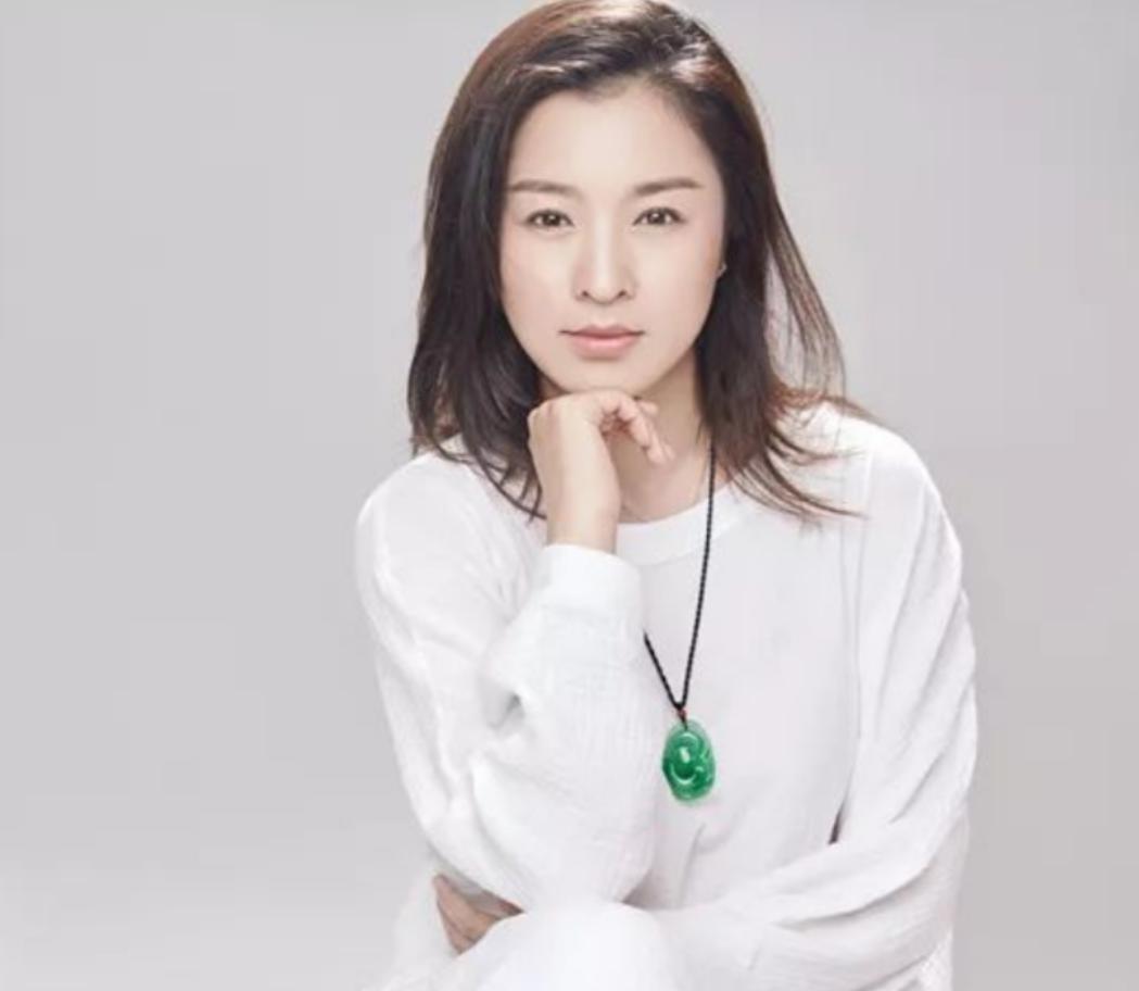 Actor Wei Xiaojun: born beautifully, with good acting skills, low-key and uncompromising ...