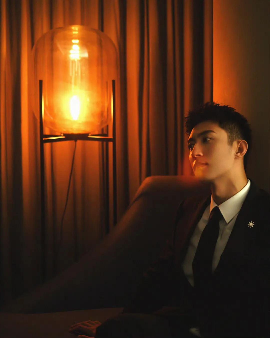 4.23 Atlas Shan Yichun Pu Yixing Zhao Xiaotang Huang Jingyu Xuan Lu Chen Zhuoxuan Xu Kai Lai ...