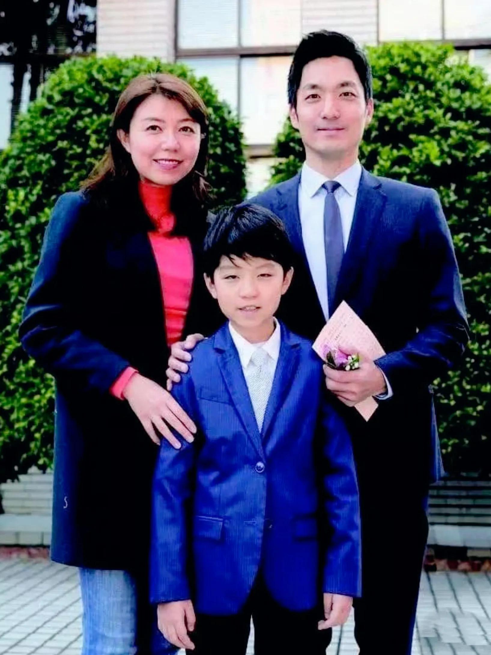 The status quo of the fourth generation of the Jiang family: happy ...
