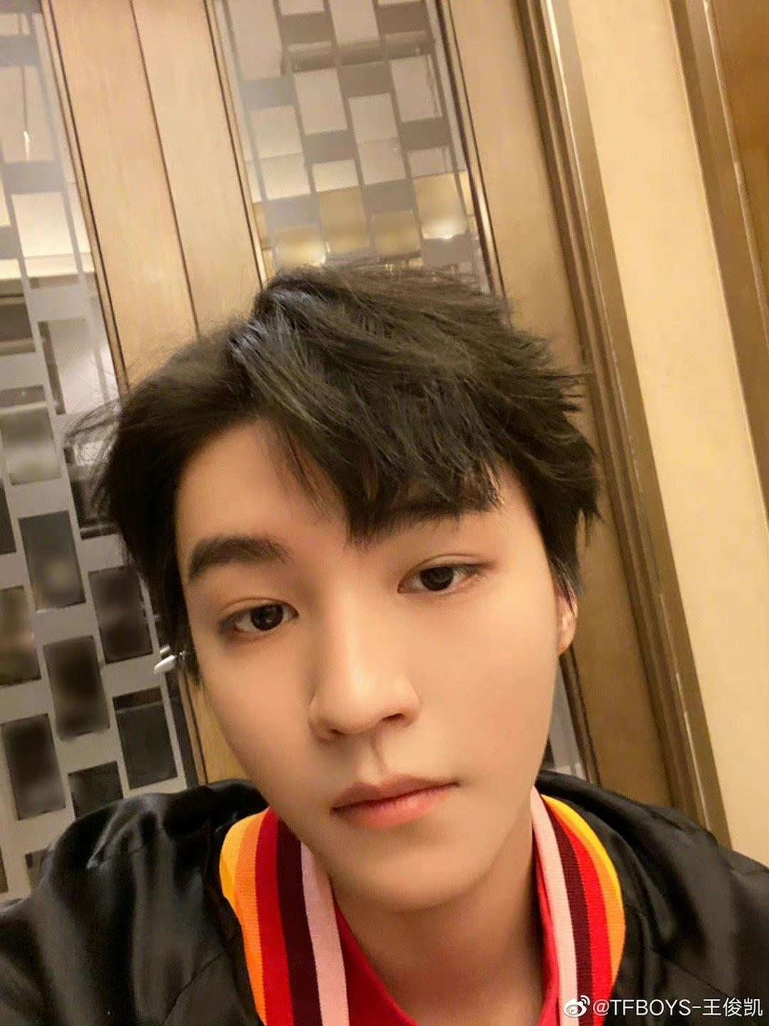 Wang Junkai showed up, the scandal with Yang Mi came to an end, and will participate in the 10th ...