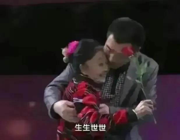 86-year-old Ma Yuqin went crazy live! Li Yucheng speaks out in defense ...