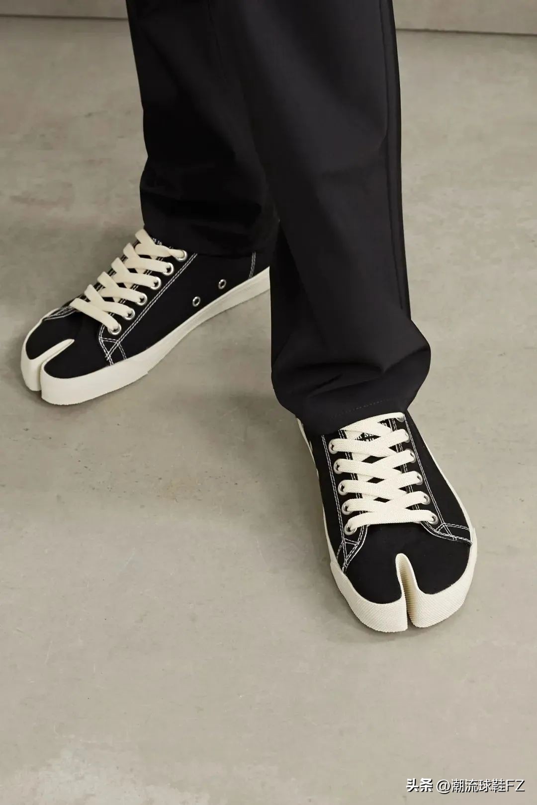 The weirdest shoe in 22 years?It belongs to these two pairs of Nike - iNEWS