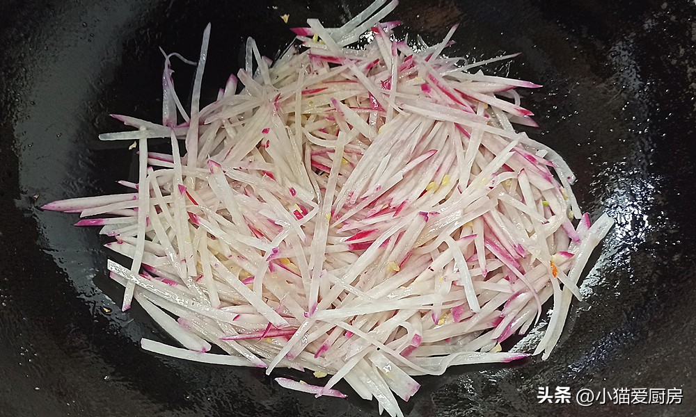 In winter, I would rather eat less meat and more radishes. Today's stir ...