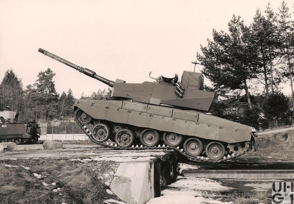 The last Swiss domestic tanks PZ68 and PZ68ET - iNEWS