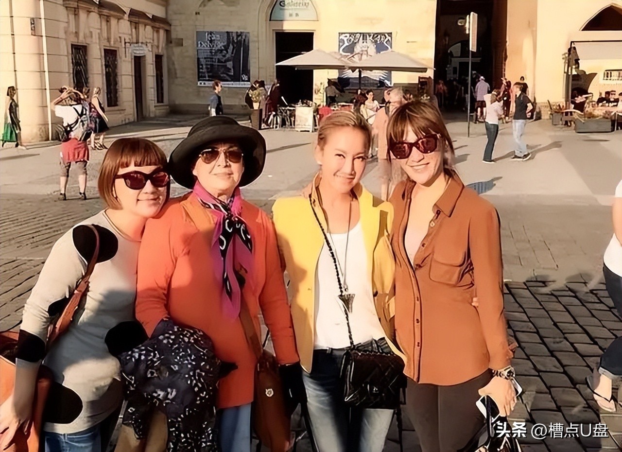 Coco Lee's mother and two daughters appeared in Wuhan and are suspected ...