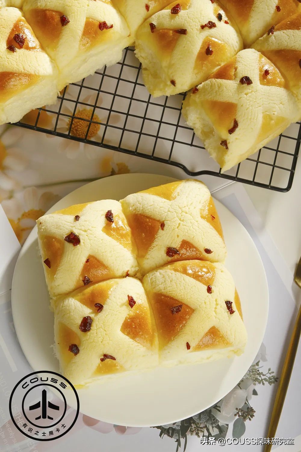 The treasure formula at the bottom of the box, the super soft snowflake ...