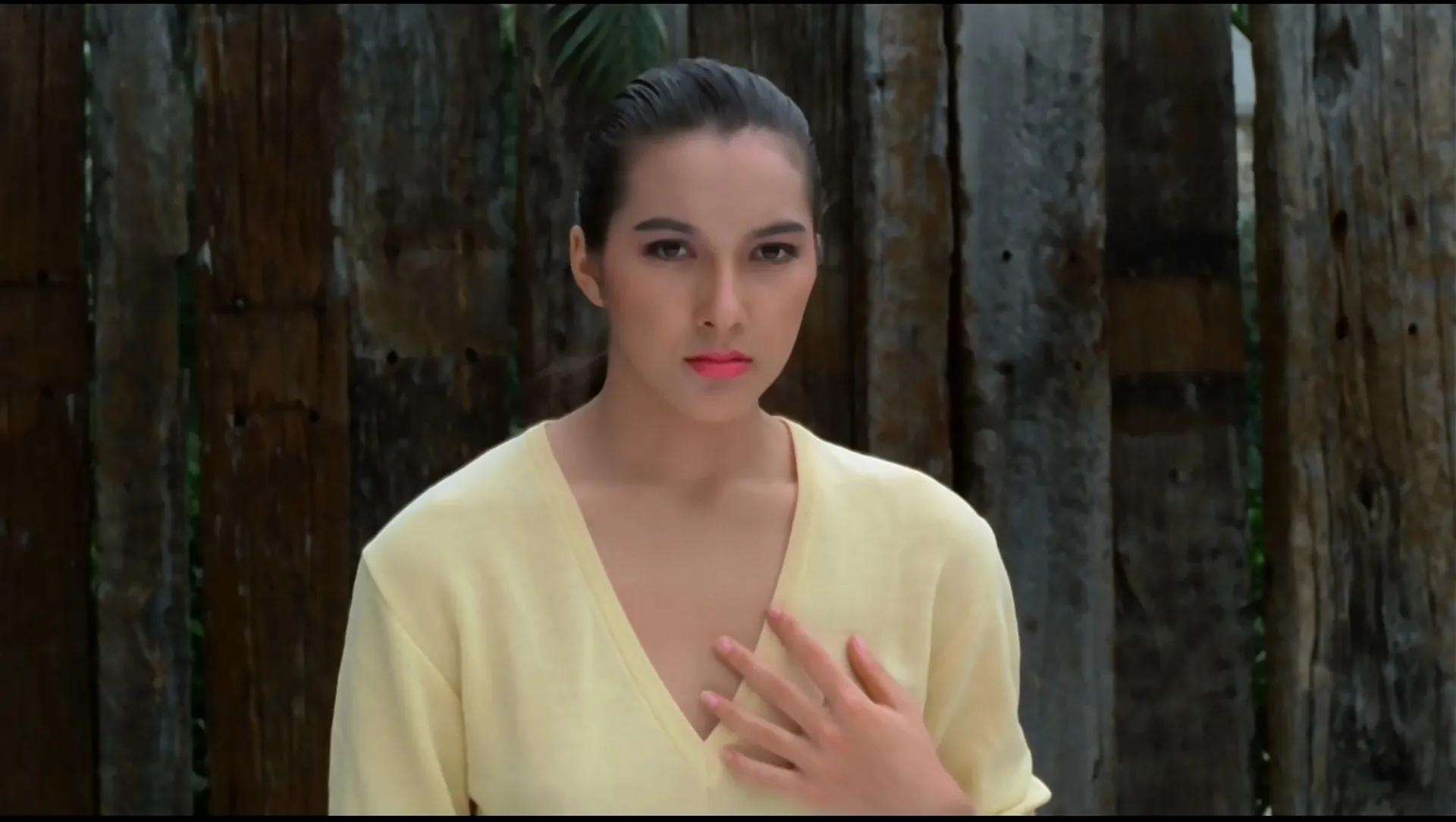 Porn star Tong Ling's 58-year-old recent photos revealed that she was ...