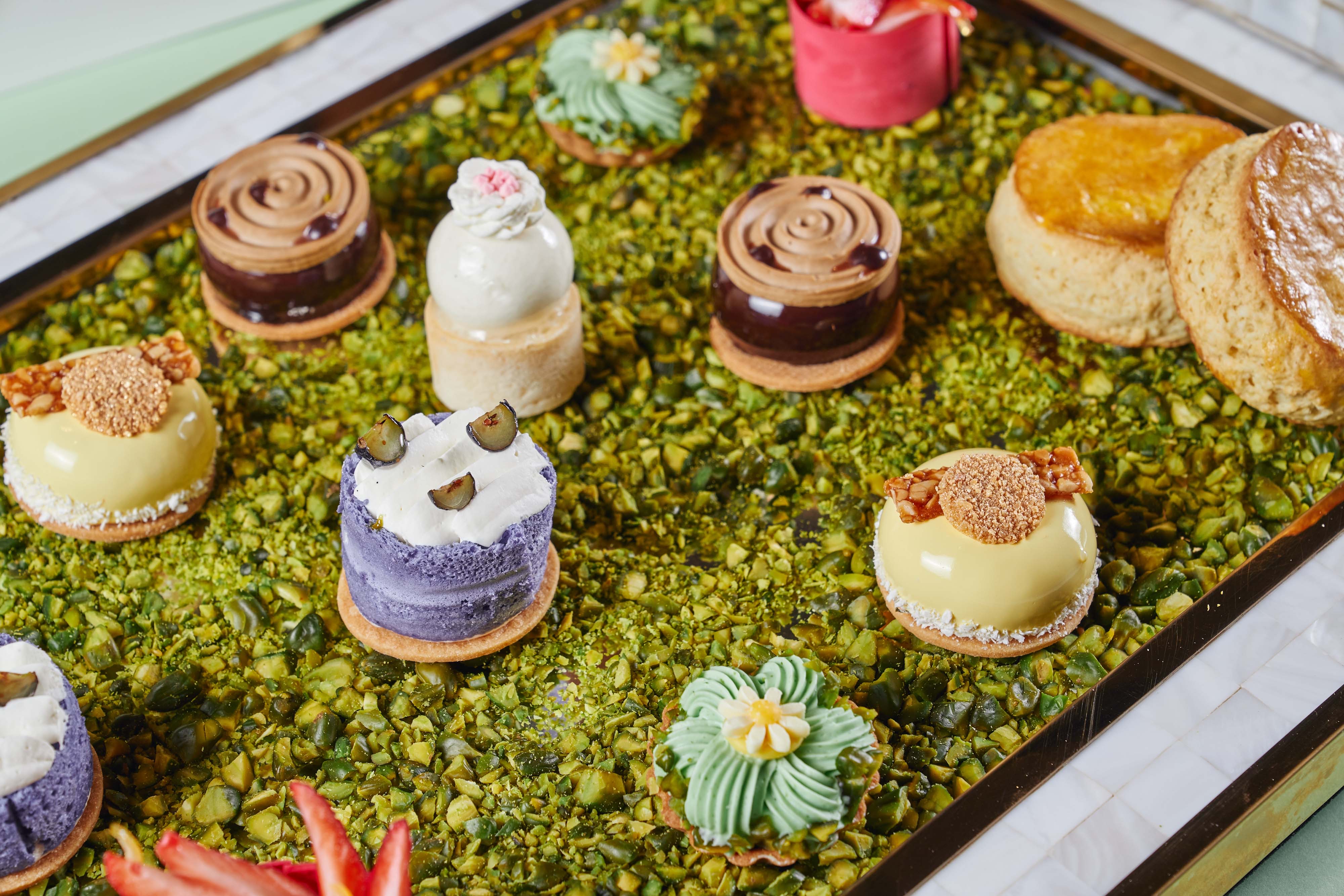 [Spring Rhyme] Theme Afternoon Tea at Shanghai Marriott Hotel Kangqiao ...