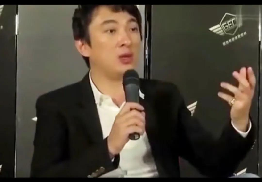 Qin Fen himself appeared on the streets of Japan, the cutest height ...