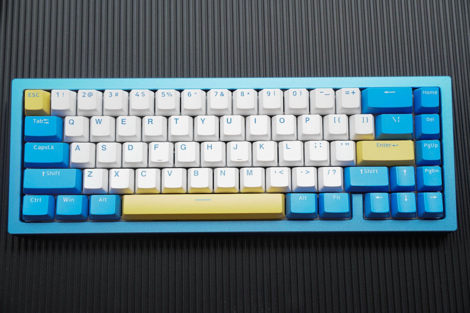 A mechanical keyboard with strong integrity, Heijue AC067 Yuanfeng Blue ...