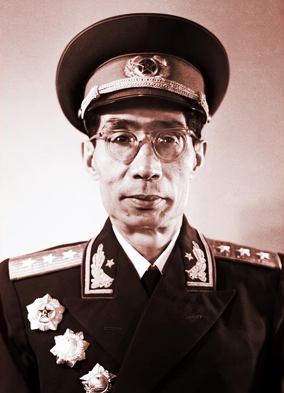 General Fu Zhong: The founding general who is older than the marshal ...