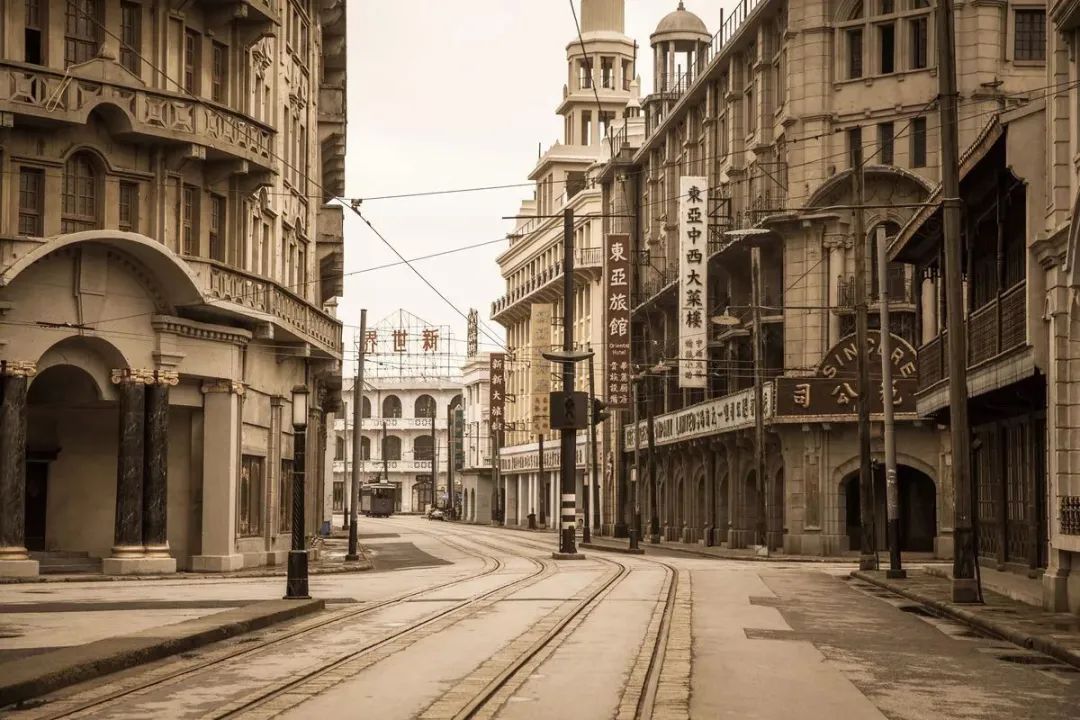 The legendary female bandit leader of Yunnan!Born in a scholarly family ...