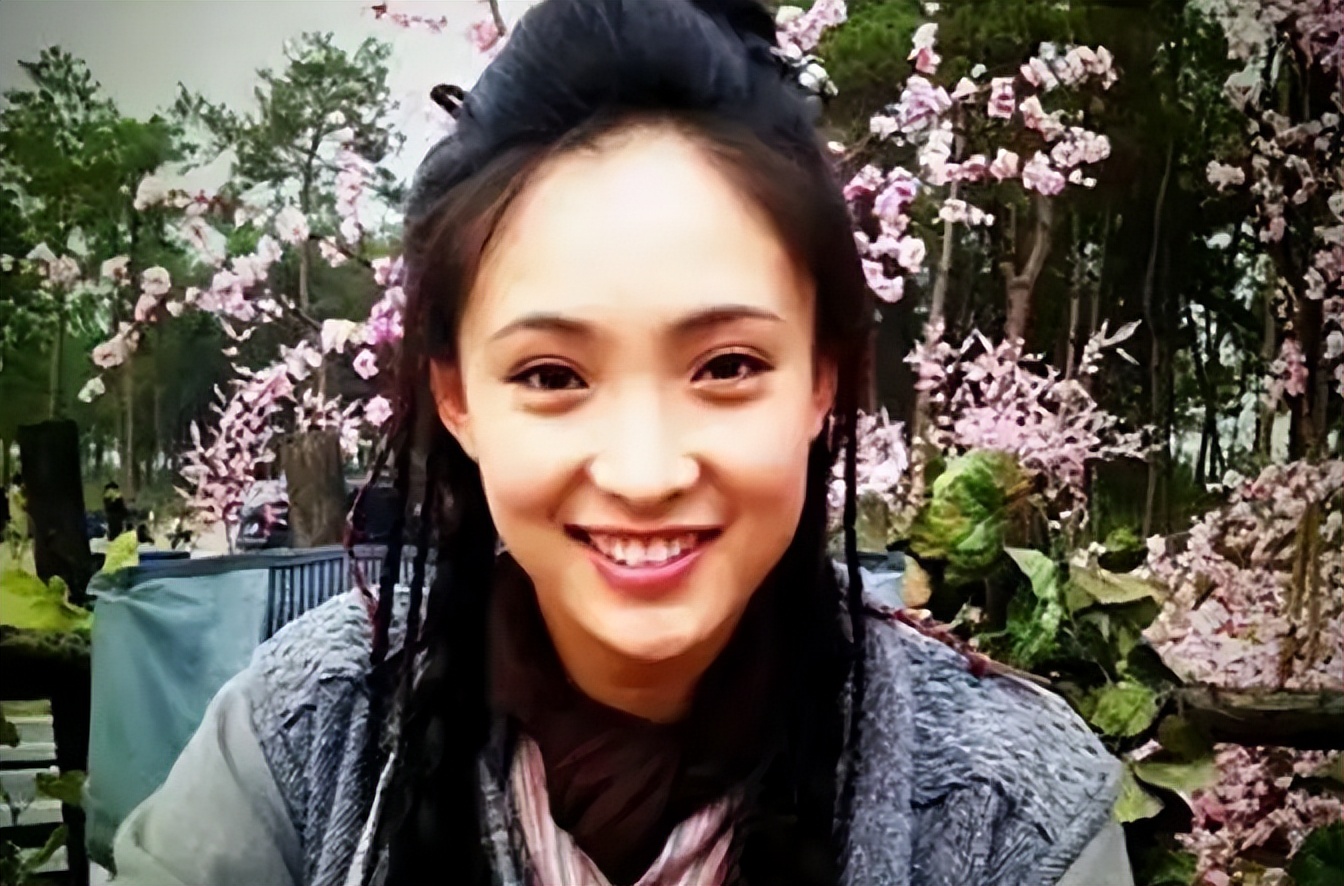 Bai Jing: Married a rich man at the age of 24, and was stabbed to death ...