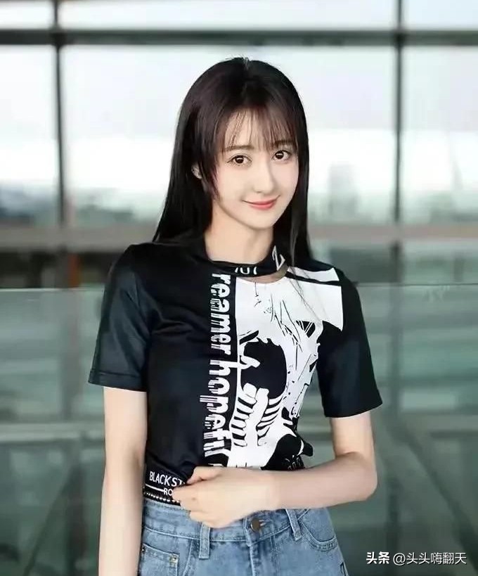 Ma Zehan: Sweet in appearance, pure and beautiful, elegant and charming ...