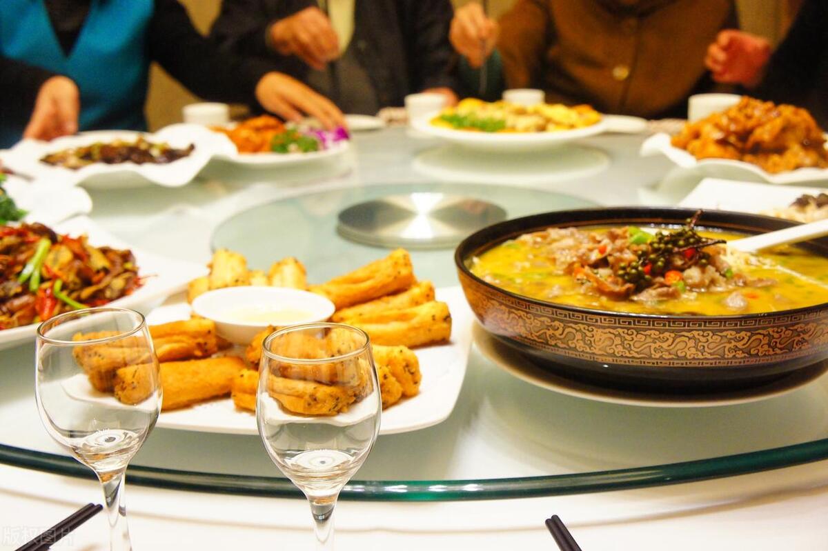 The Global Charm of Chengdu Cuisine - iMedia