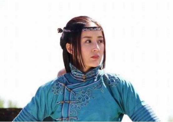 The female bandit leader of the Anti-Japanese War in Xiangxi threatened ...