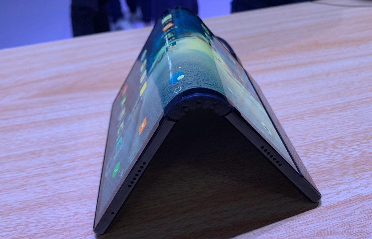 Folding screen mobile phones that once cost more than 10,000 yuan are ...