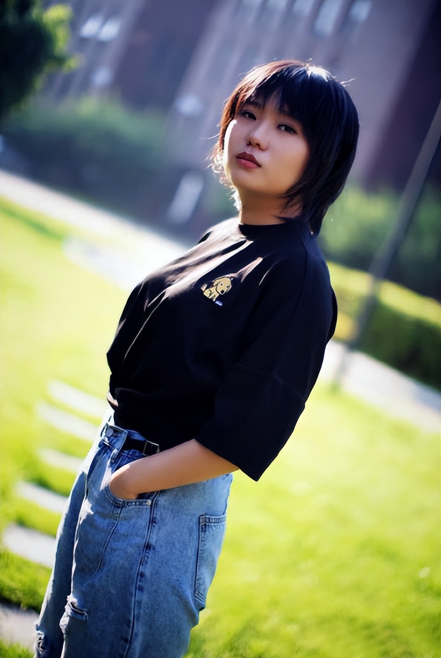 Why did Li Xueqin become the favorite of Deyun Club? - iNEWS