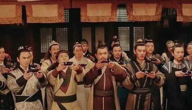 What did Xue Deyin, one of the Three Phoenixes of Hedong, do? Why did ...