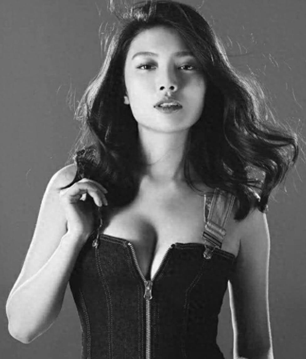 This figure is absolutely stunning! 33-year-old Xu Dongdong is so irresistible! - iMedia