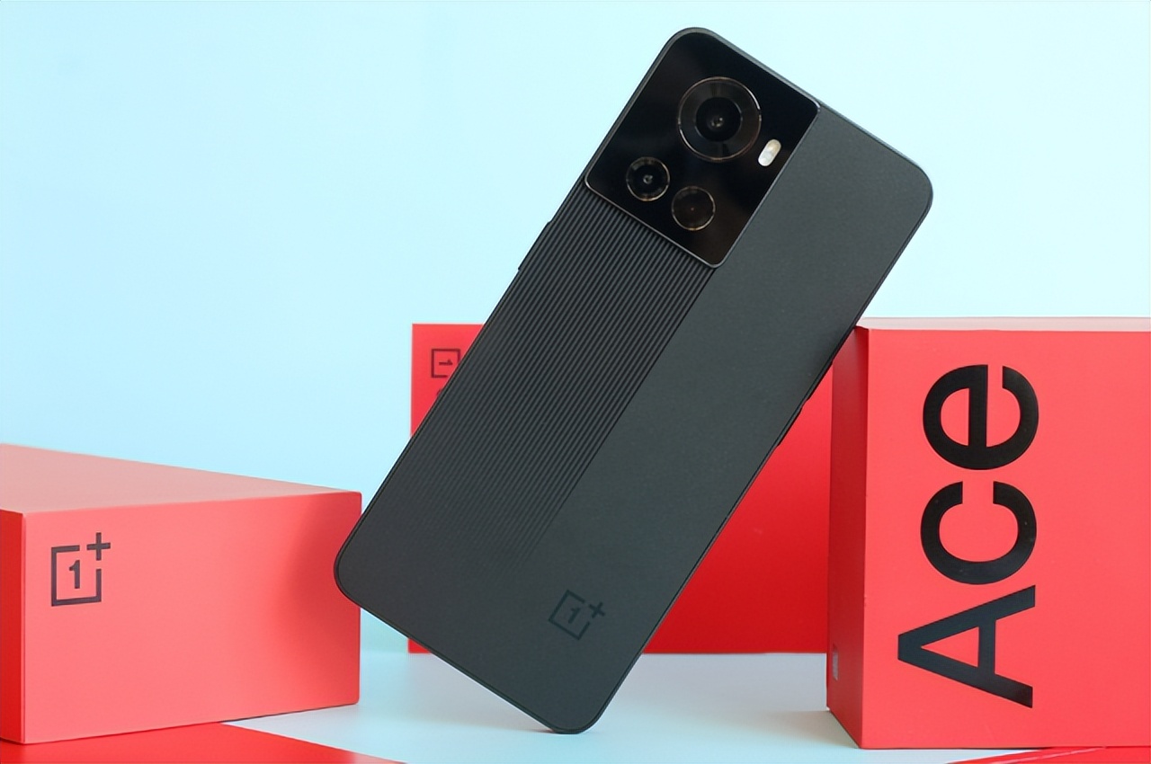 Buying a mobile phone is not necessarily more expensive, the better, 4 ...