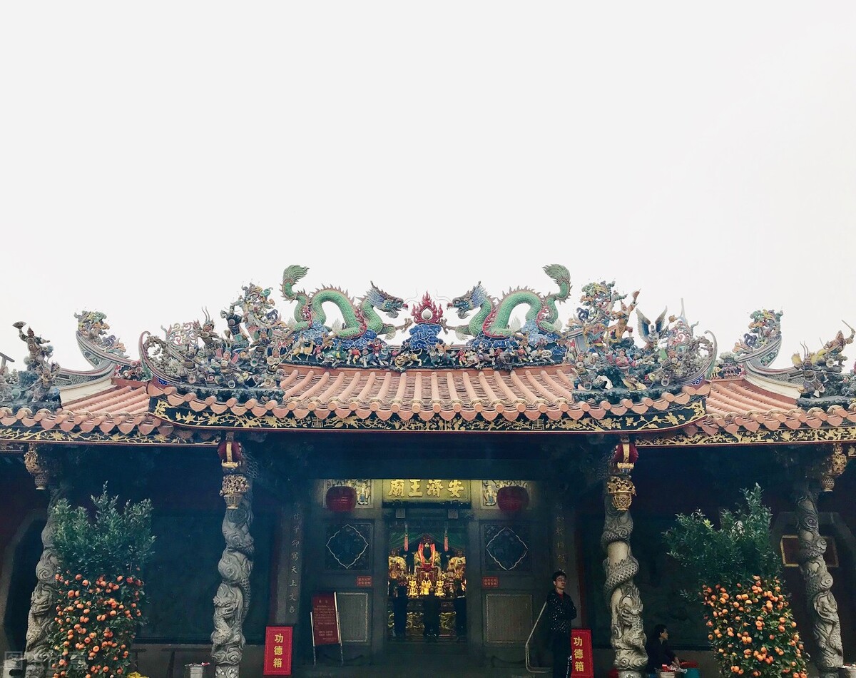 Have you taken a serious look at the exterior architecture of Qinglong ...