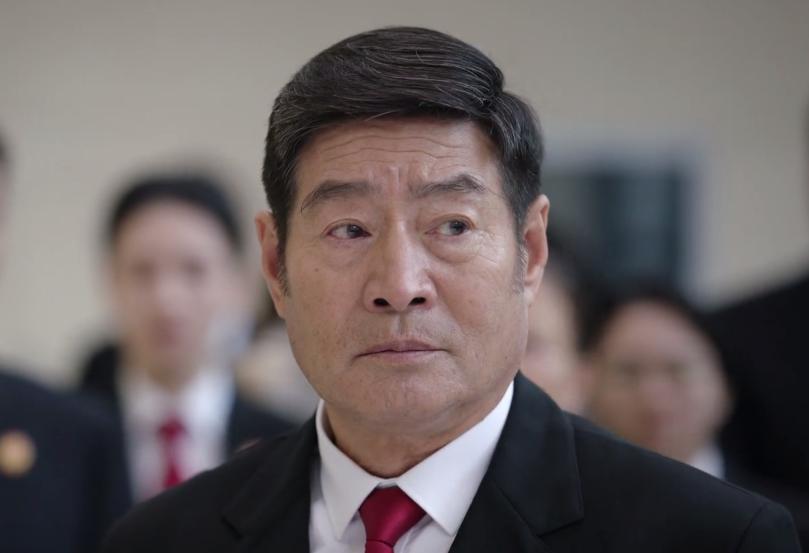 "The Bottom Line" hides 8 national first-class actors. Besides Jin Dong ...