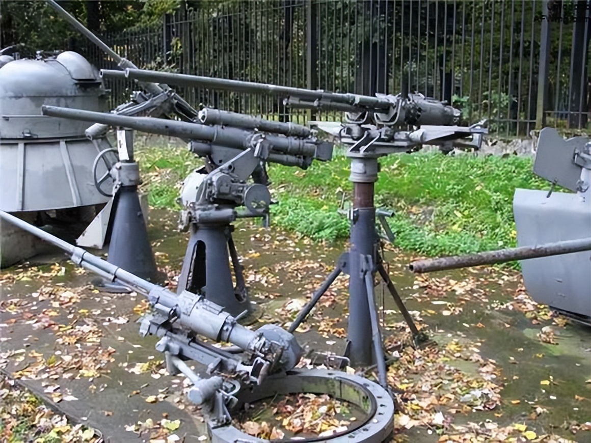 Weapons of the Red Sky Killer - Soviet Aviation Machine Guns and ...