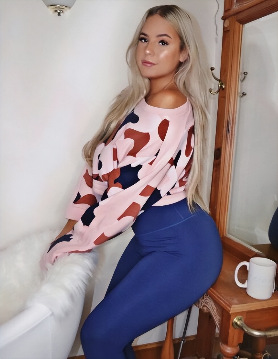 Chandler Goodwin is a prime example of a plus-size model - iMedia