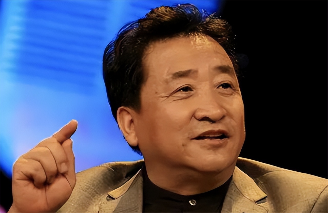 In 1998, Jiang Kun desperately adopted an orphan. The orphan promised ...