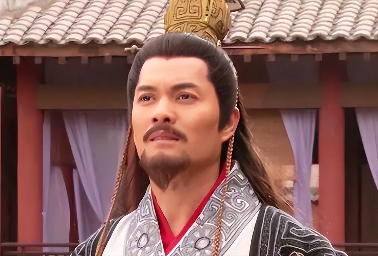 This general succumbed to Qin Shihuang, succumbed to Liu Bang ...