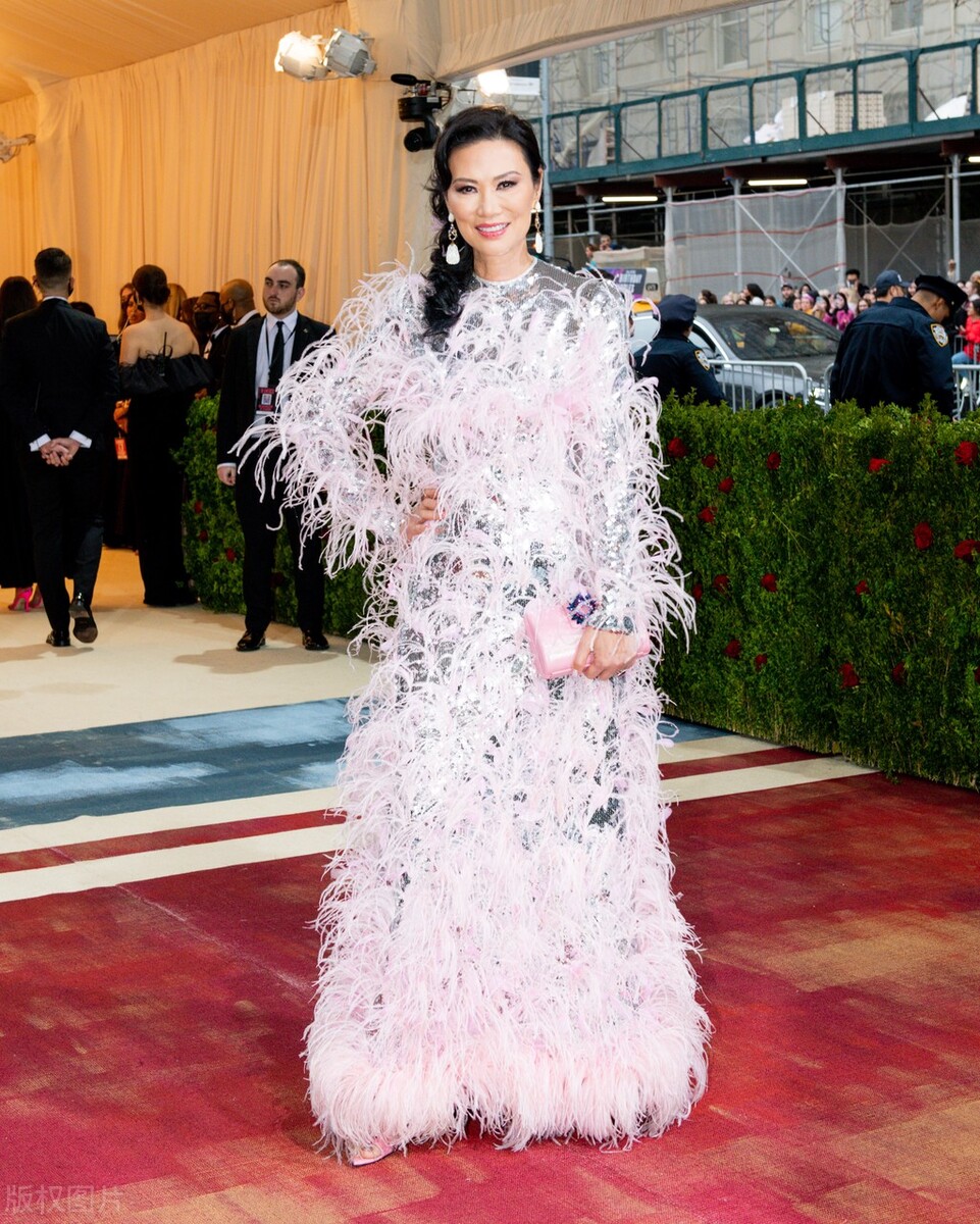 Wendi Deng, who is in love with a 26-year-old male model: The road to a ...