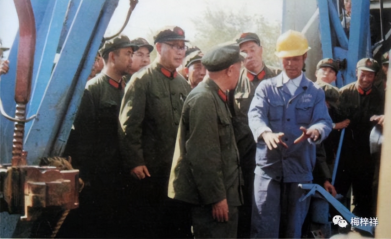 Commentary on "The Song of the Railway Soldiers" (9) Mei Zixiang - iMedia