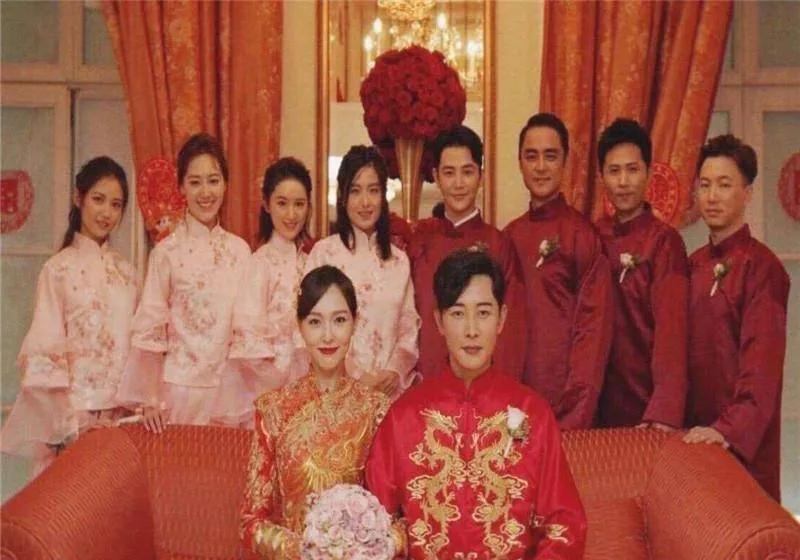 The second anniversary of Tang Yan Luo Jin's romantic date, happy and ...