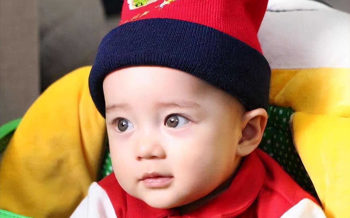 Mini Superstar: From baby actor to Jackie Chan bursting into tears, how ...