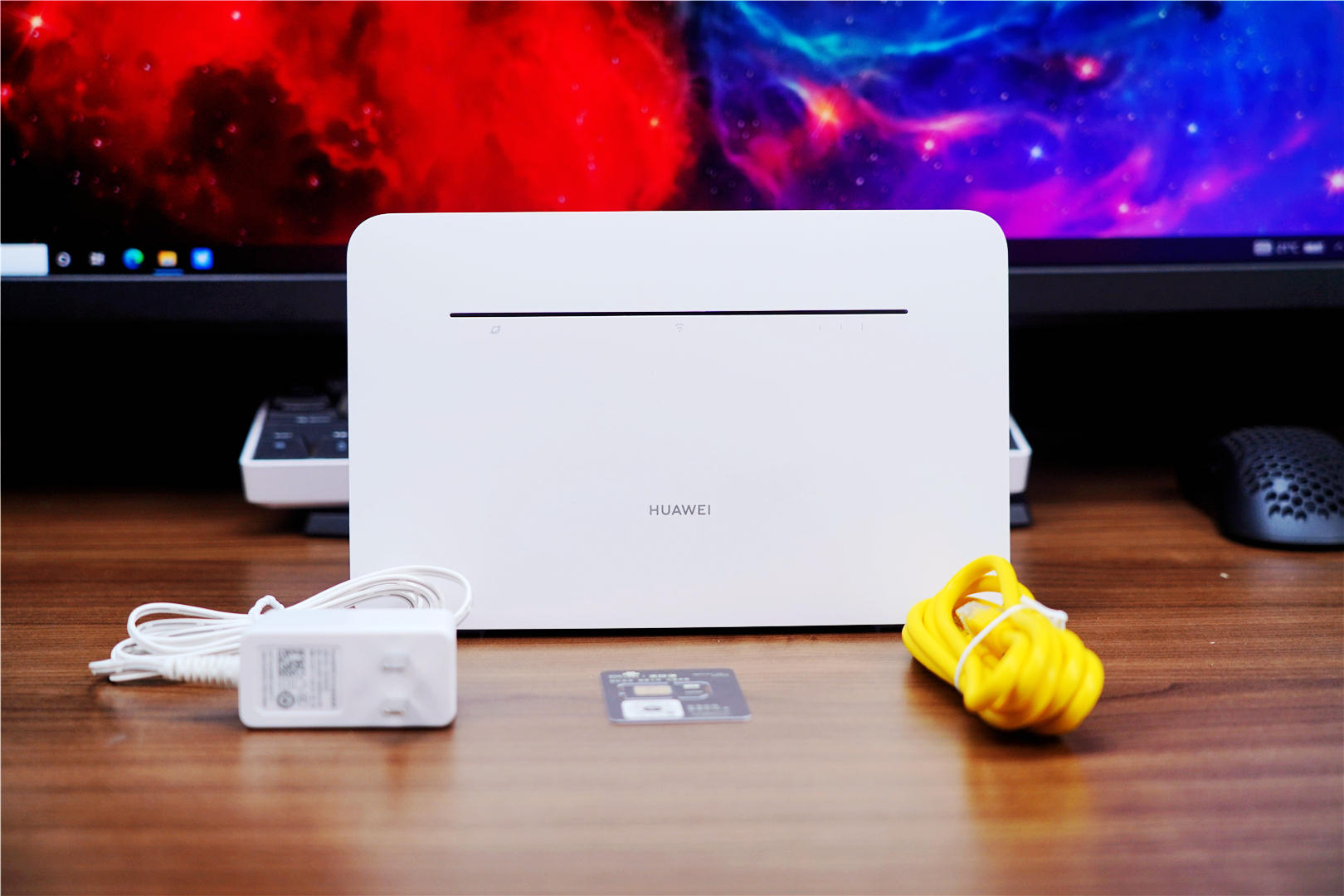 Equipped with Harmony system, the new Huawei mobile wireless router Pro ...