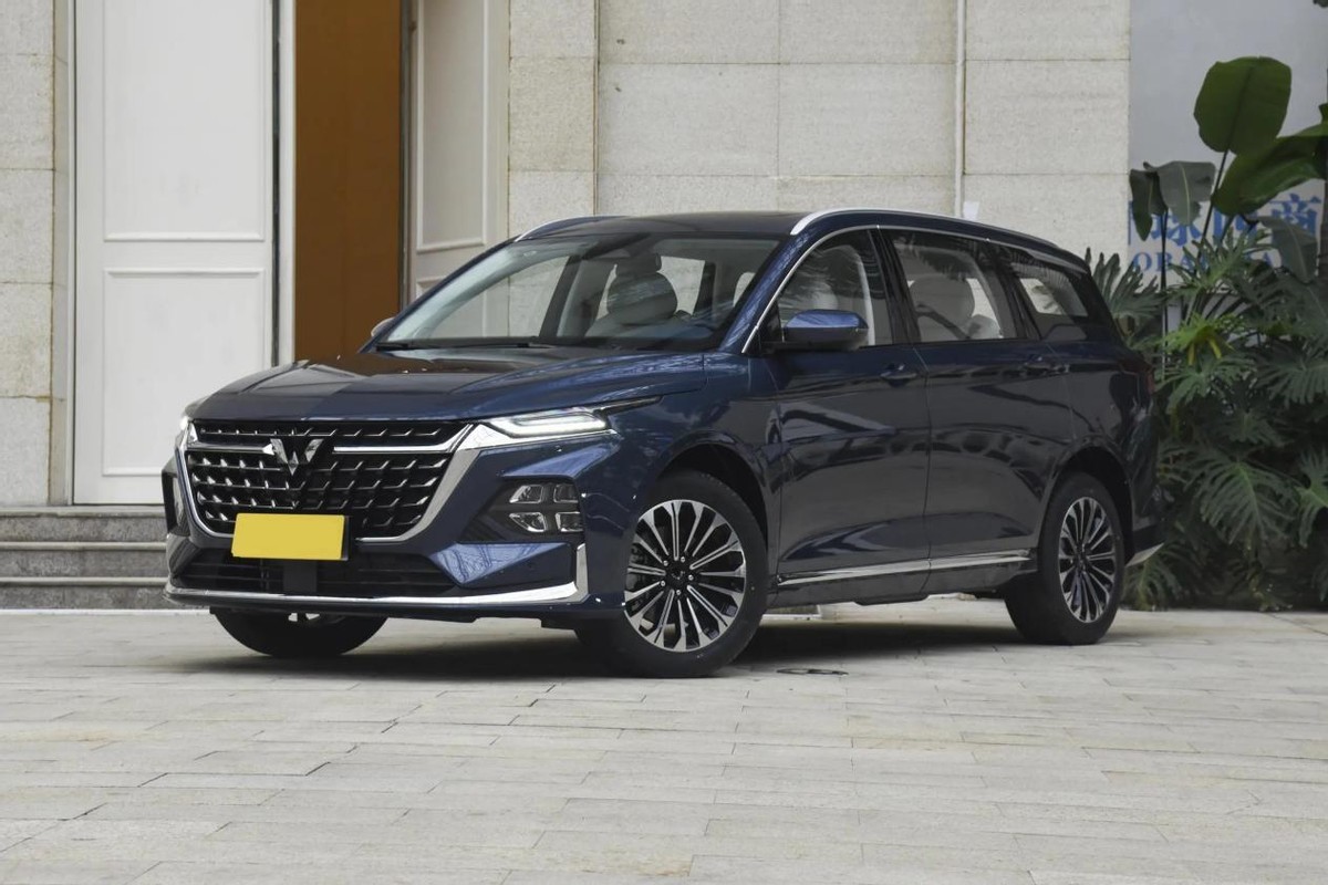Do you know about the Capgemini Hybrid Platinum Edition?Equipped with ...